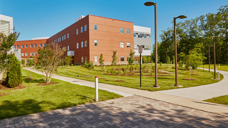 George Mason University Life Sciences Lab Building - Timmons Group